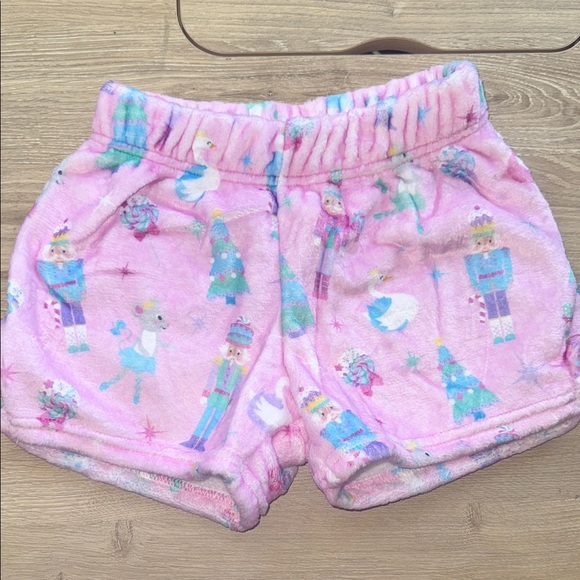 Iscream | Bottoms | Fuzzy Pink Kids Shorts With Nutcracker Design ...